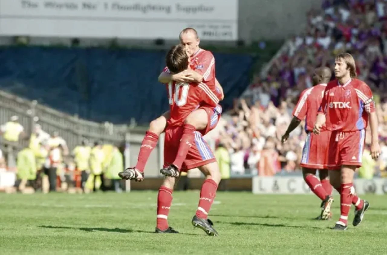 I on je legenda Crystal Palacea: Saša Ćurčić, srpski George Best koji ...