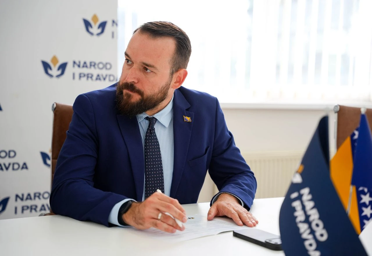 Admir Čavalić i Suad Hadžić pristupili Narodu i Pravdi