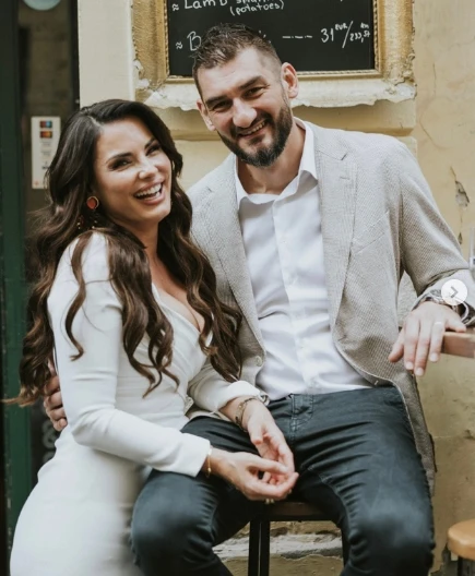 Iva i Mirko Alilović proslavili 15 godina braka, otkrila kako su ...